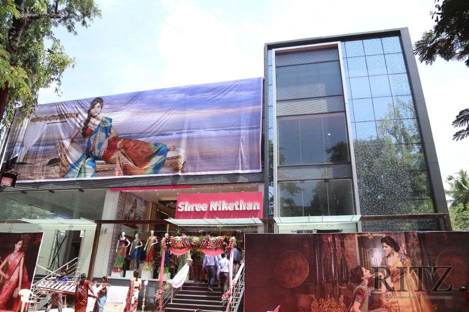 Bijoy Ghosh On X: Khader Nawaz Khan Road In Chennai Will Be, 52% OFF