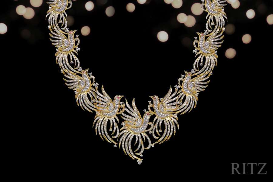 Viswa & Devji Showcases its Exclusive Designs for this Festive Season ...