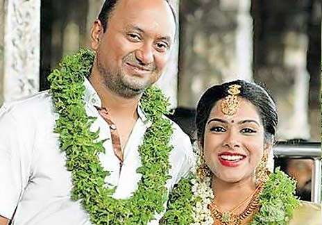 Actress ‘Kadhal’ Sandhya enters into wedlock | RITZ