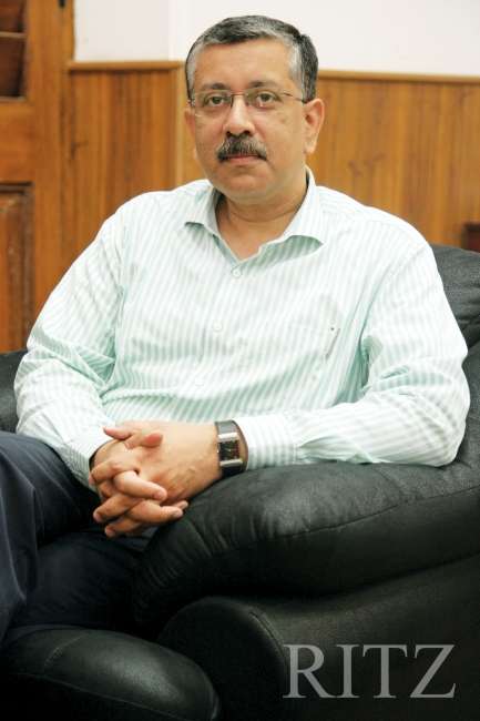 An Officer And A Gentleman – Vikram Kapur, IAS By Sanjay Pinto | RITZ