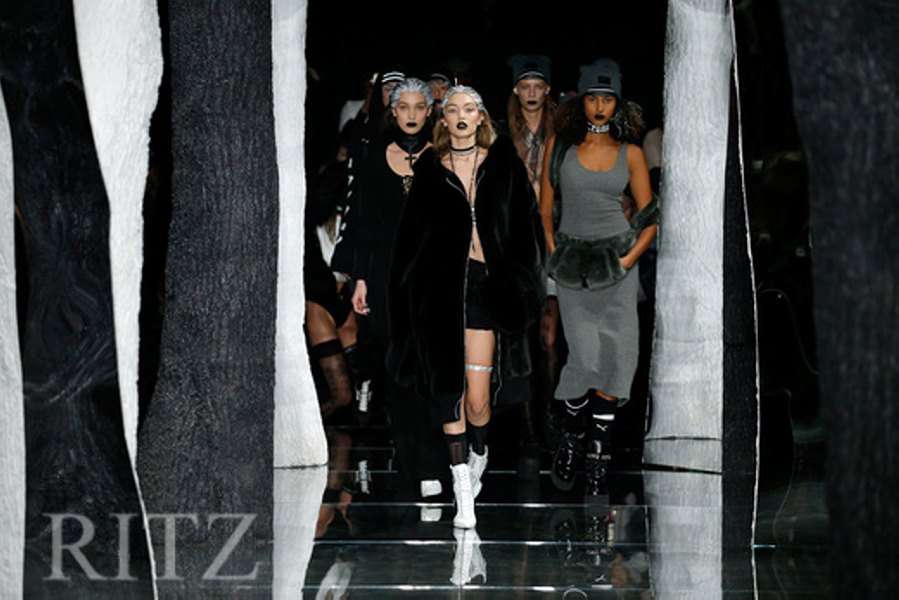 PUMA BY RIHANNA AW16 COLLECTION PREMIERES | RITZ