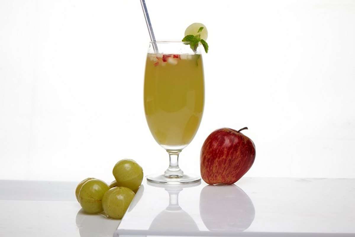 Amla&apple honey punch for the summers | RITZ