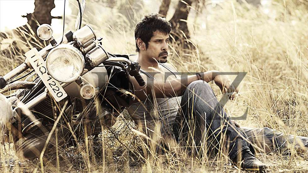 The Rugged Hunk “Chiyaan Vikram” | RITZ