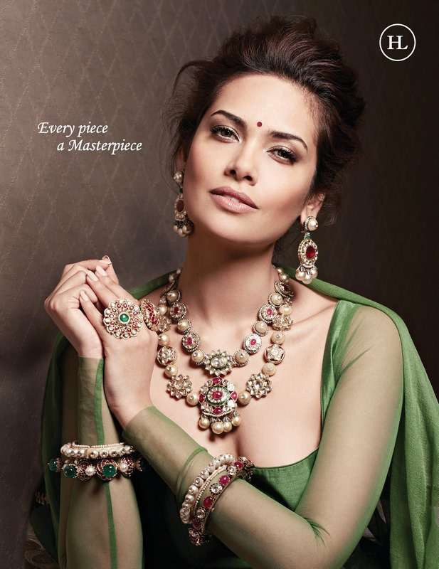 Esha Gupta | RITZ