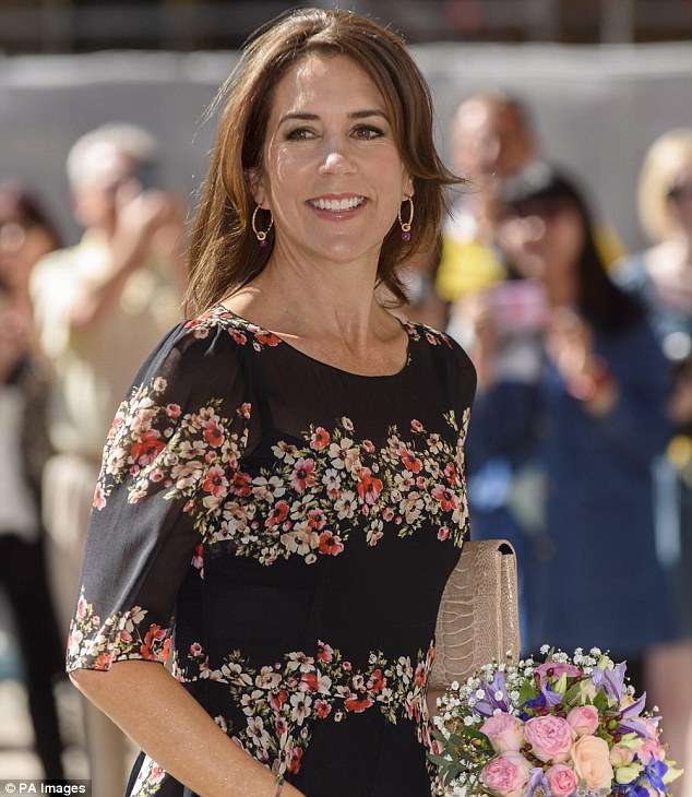 Danish princess looks chic in D&G | RITZ