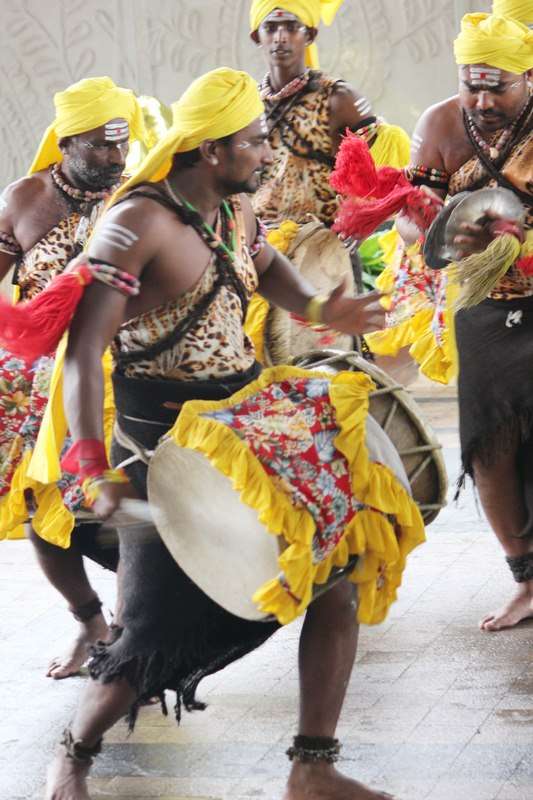 dollu-kunitha-performance-at-shangri-la-hotel-bengaluru | RITZ