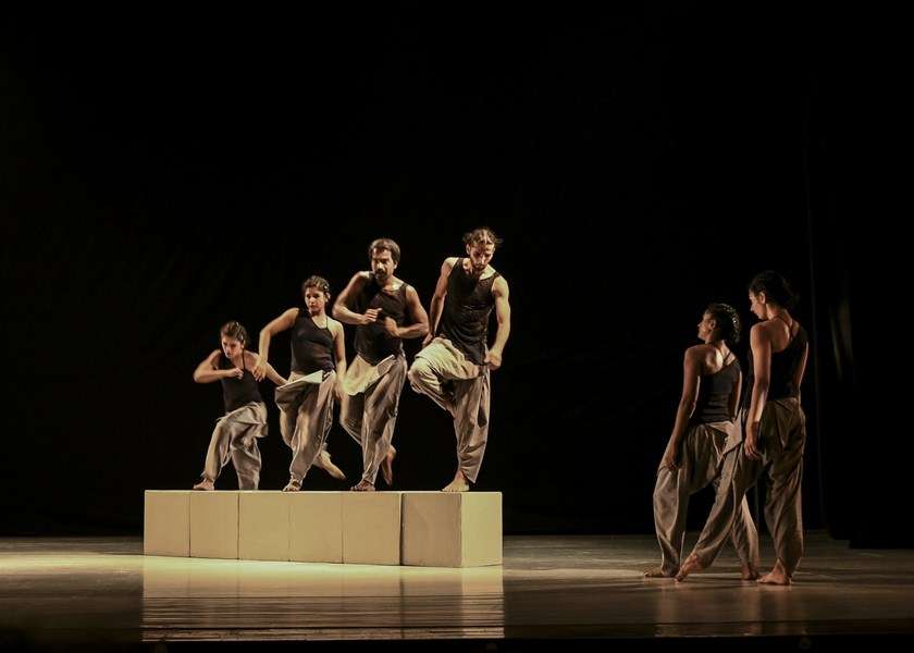 World Premiere of Bhinna Vinyasa | RITZ