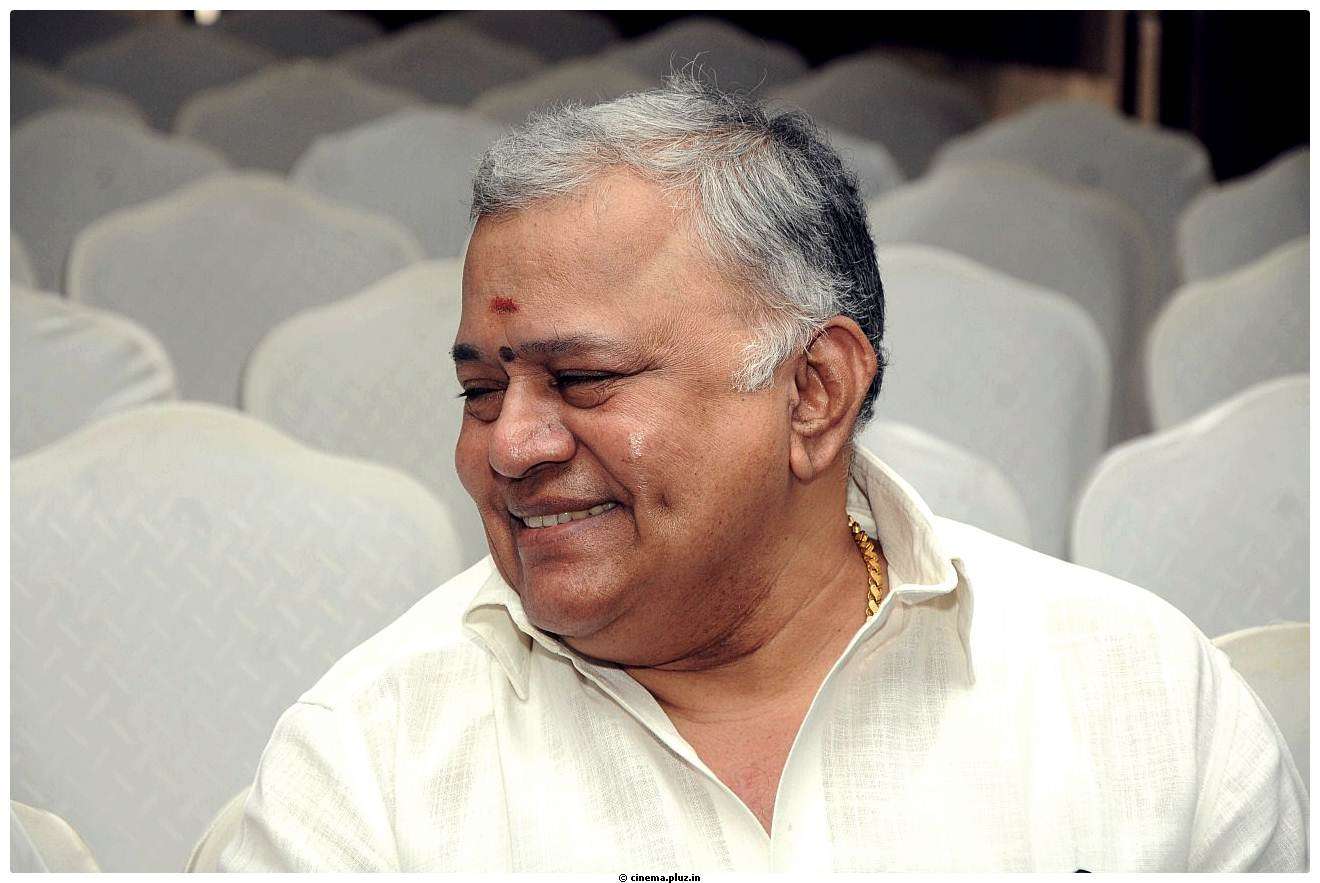 Radha Ravi under fire for mocking differently-abled children | RITZ