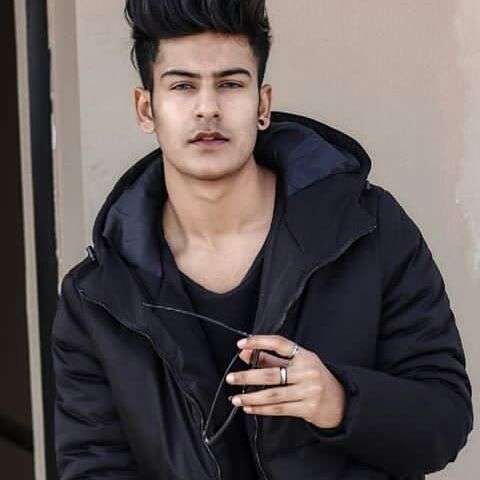 Manjul Khattar challenges Bengaluru | RITZ