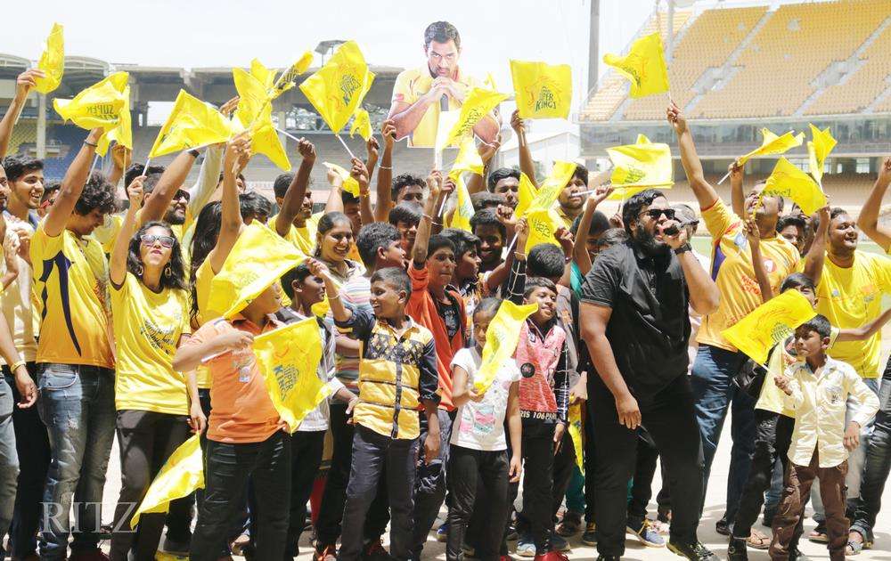 Tribute to CSK Team by CSK fans (12) | RITZ