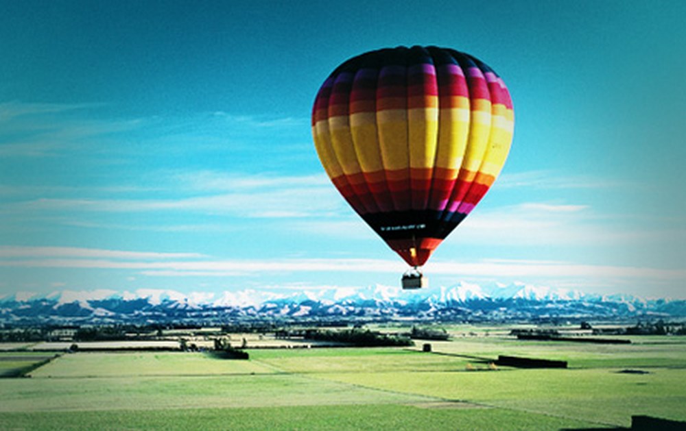 A Ride Through The Bohemian Skies | RITZ