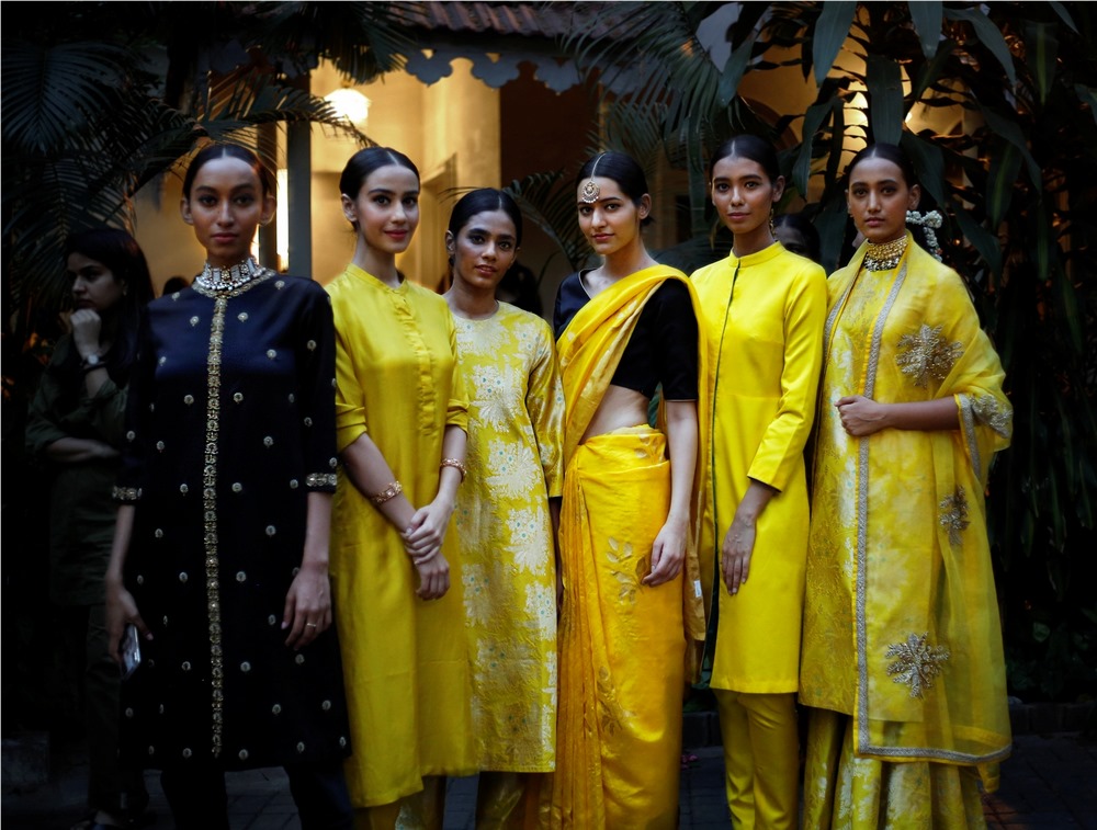 Raw Mango showcases Summer Edit | RITZ