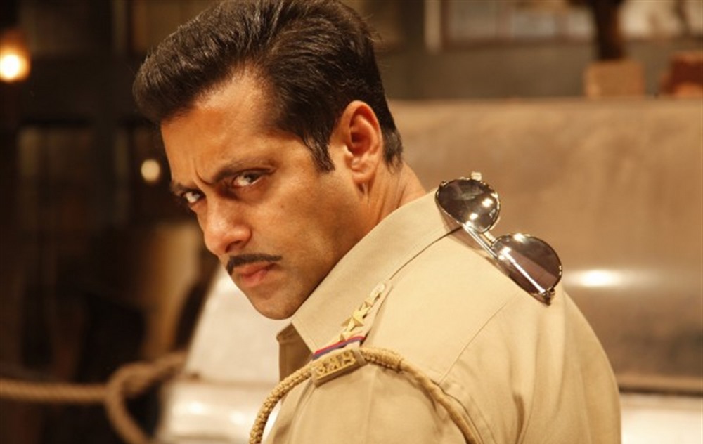 Dabanng 3 : Salman shares new stills from the film | RITZ