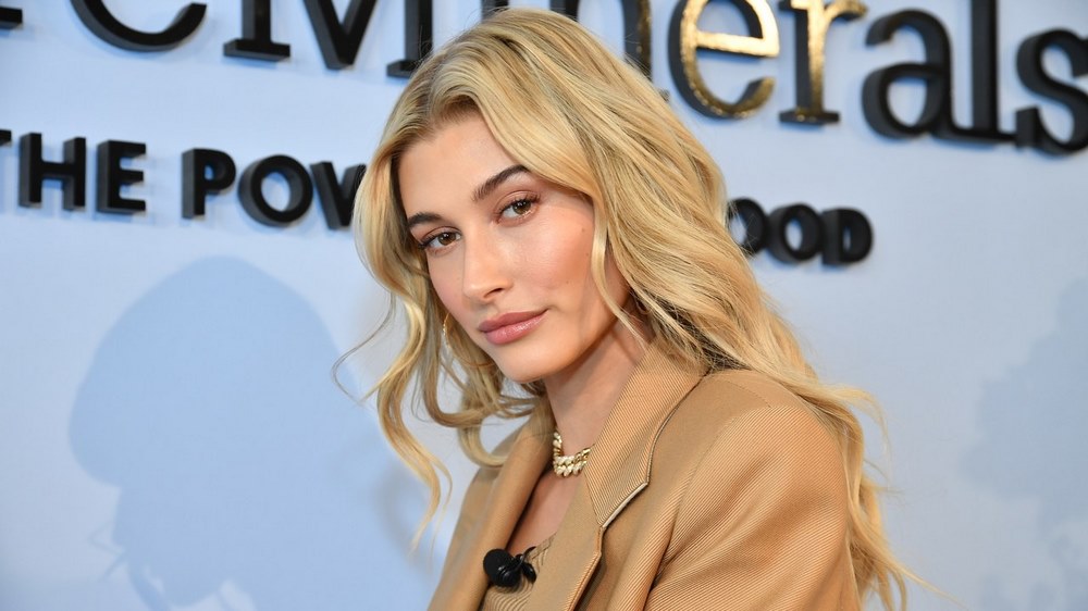 Hailey Bieber enters beauty line | RITZ