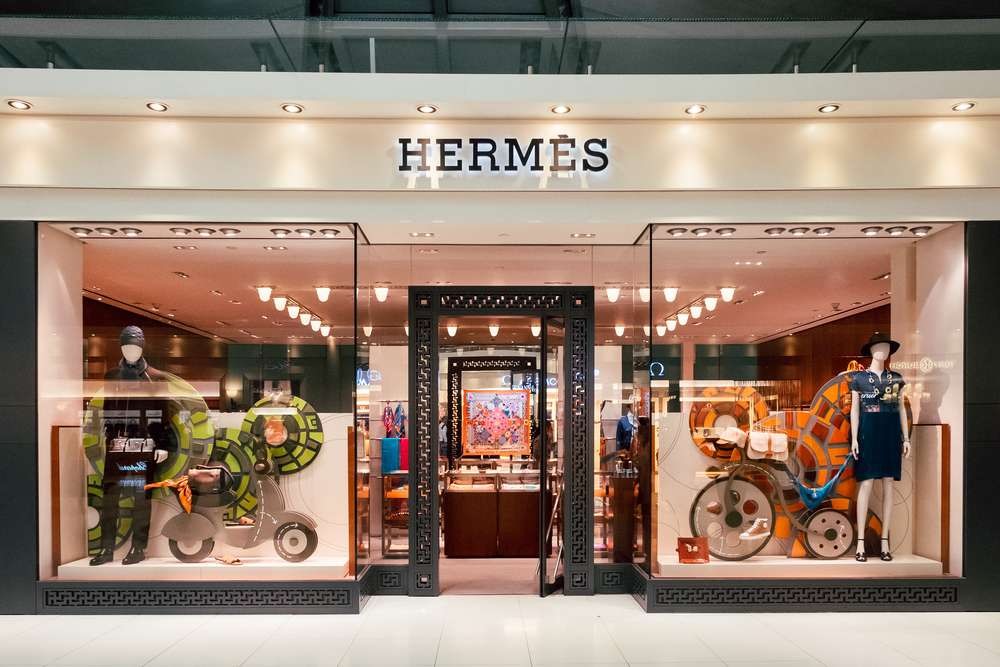 Hermes CEO steps down ! | RITZ