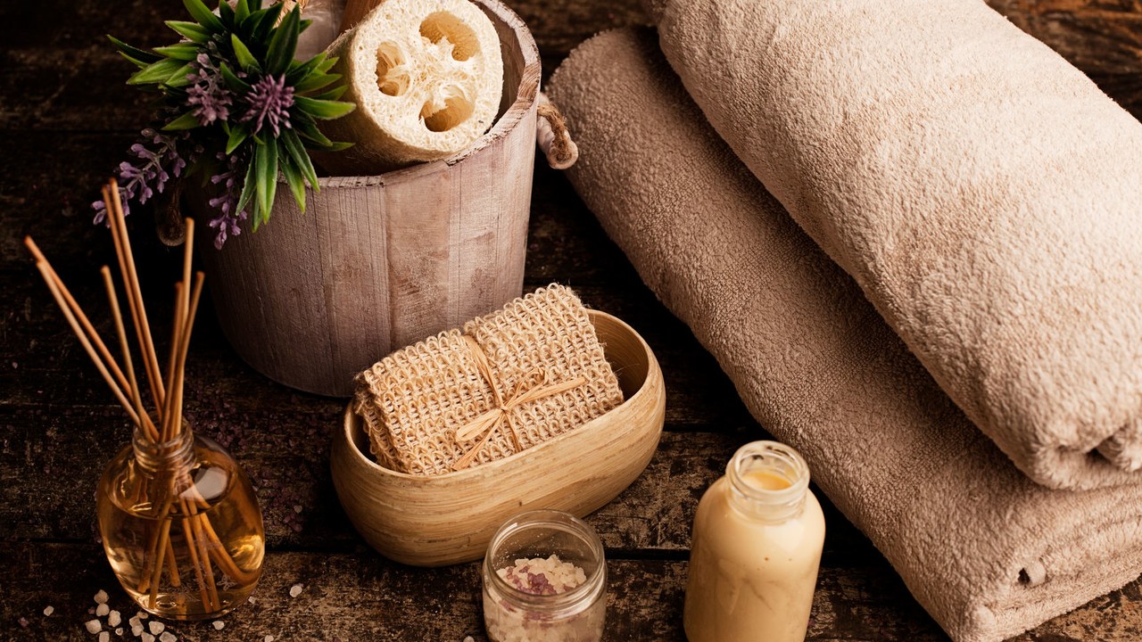 Scrub It Off: 5 Body Scrub For Smoother Skin | RITZ