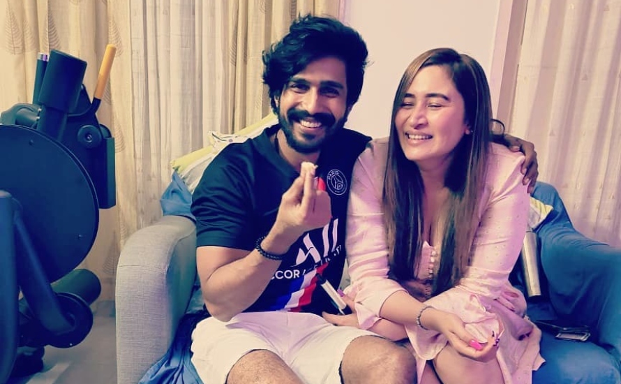 Vishnu Vishal’s Girlfriend Jwala Gutta Surprises Him On His Birthday | RITZ