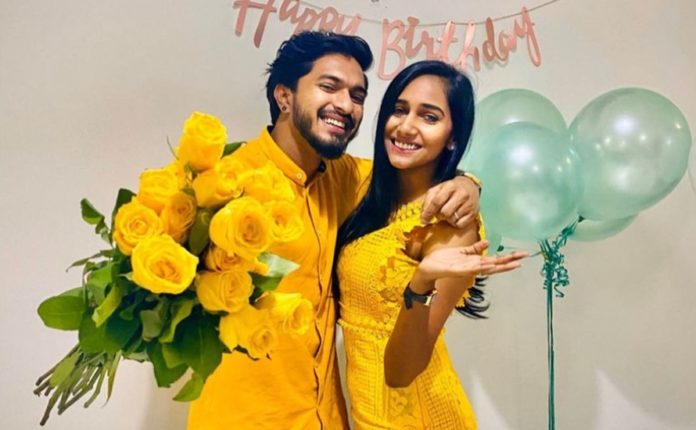 Mugen Rao’s Birthday Celebration With His Girlfriend Goes Viral | RITZ