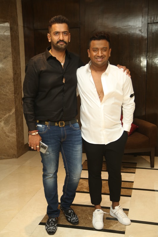 Karun Raman Becomes The First South Indian Celebrity Fashion ...