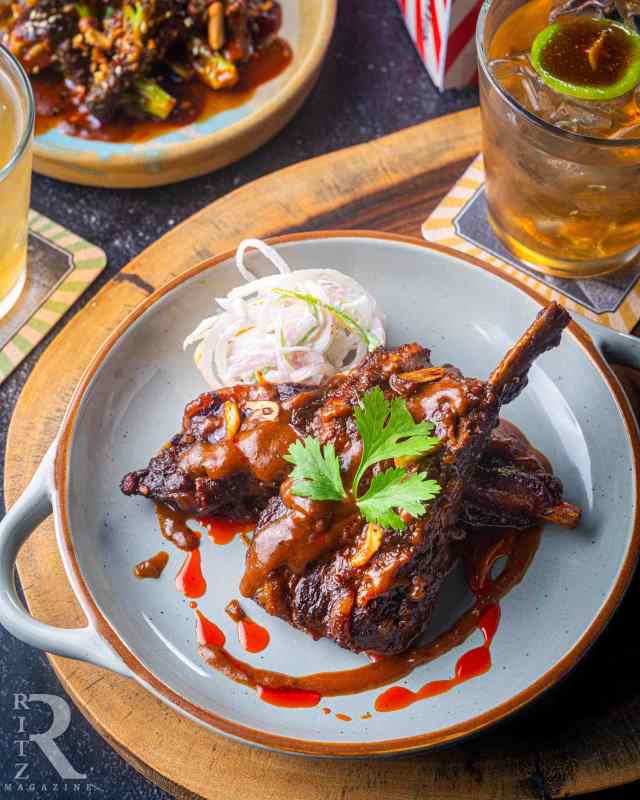 Four Dine-In Spots, One City Culinary Wizardry: Monkey Bar | RITZ