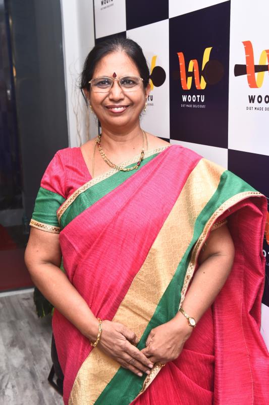 Actress Vani Bhojan Inaugurates Wootu Weight Loss & Nutrition Clinic (7 ...