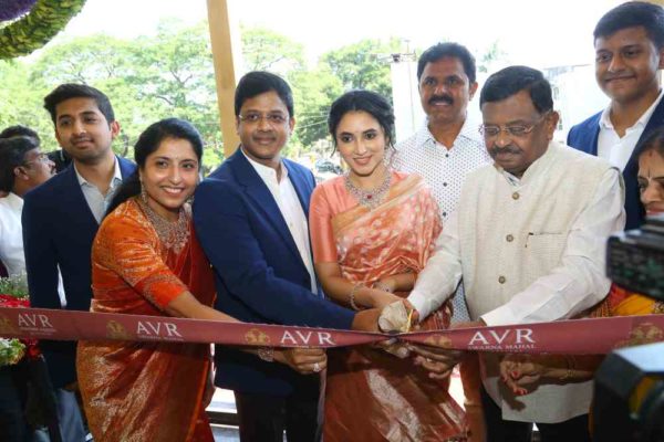 AVR Swarna Mahal Jewellers launches its 18th Branch at Anna Nagar ...