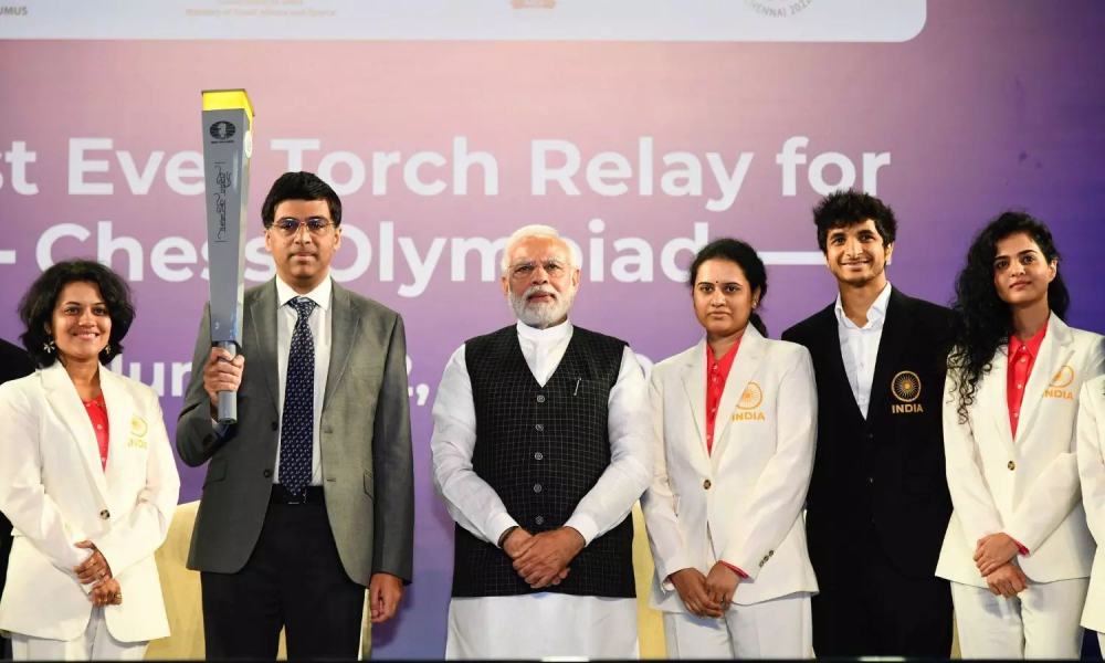 Prime Minister Narendra Modi launches torch relay for the Chess ...